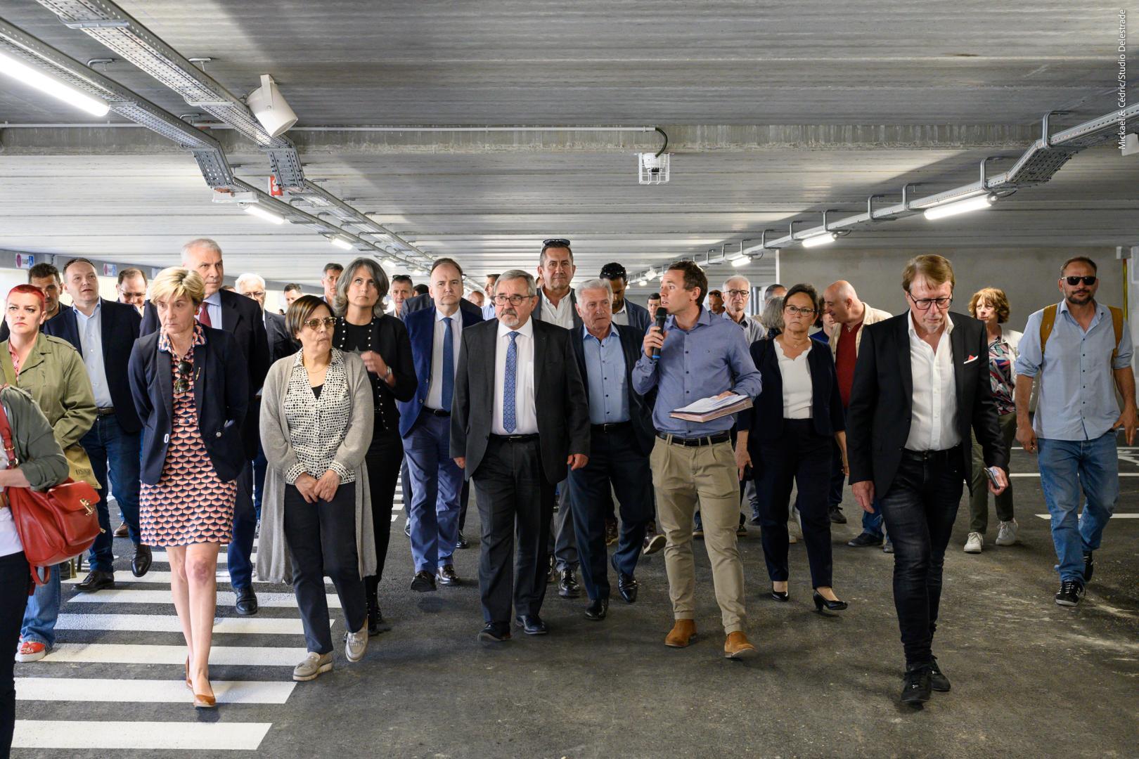 Le parking-relais de Saint-Chamand officiellement ouvert | Grand Avignon